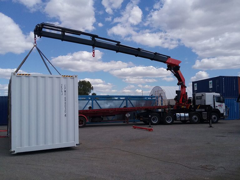 What Are The Purposes of HIAB Trucks? | Reef Group